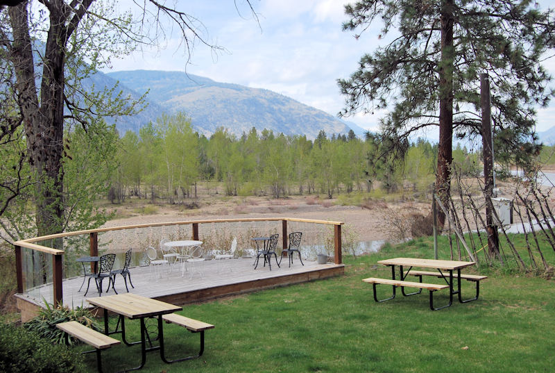 Forbidden Fruit Winery - Dead End Cellars